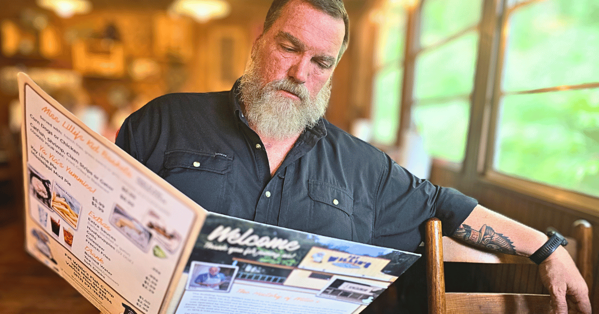 FAT WILLIE'S FISH CAMP: BEST SEAFOOD DIVES IN FLORIDA - The Wandering ...
