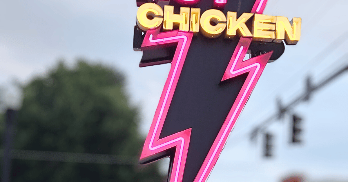 LOVEBIRD ALMOST FAMOUS CHICKEN: CENTRAL FLORIDA HIDDEN GEM - The ...