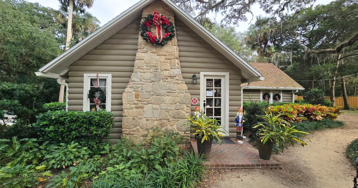 DISCOVER WASHINGTON OAKS: ST. AUGUSTINE'S HIDDEN GEM - The Wandering ...